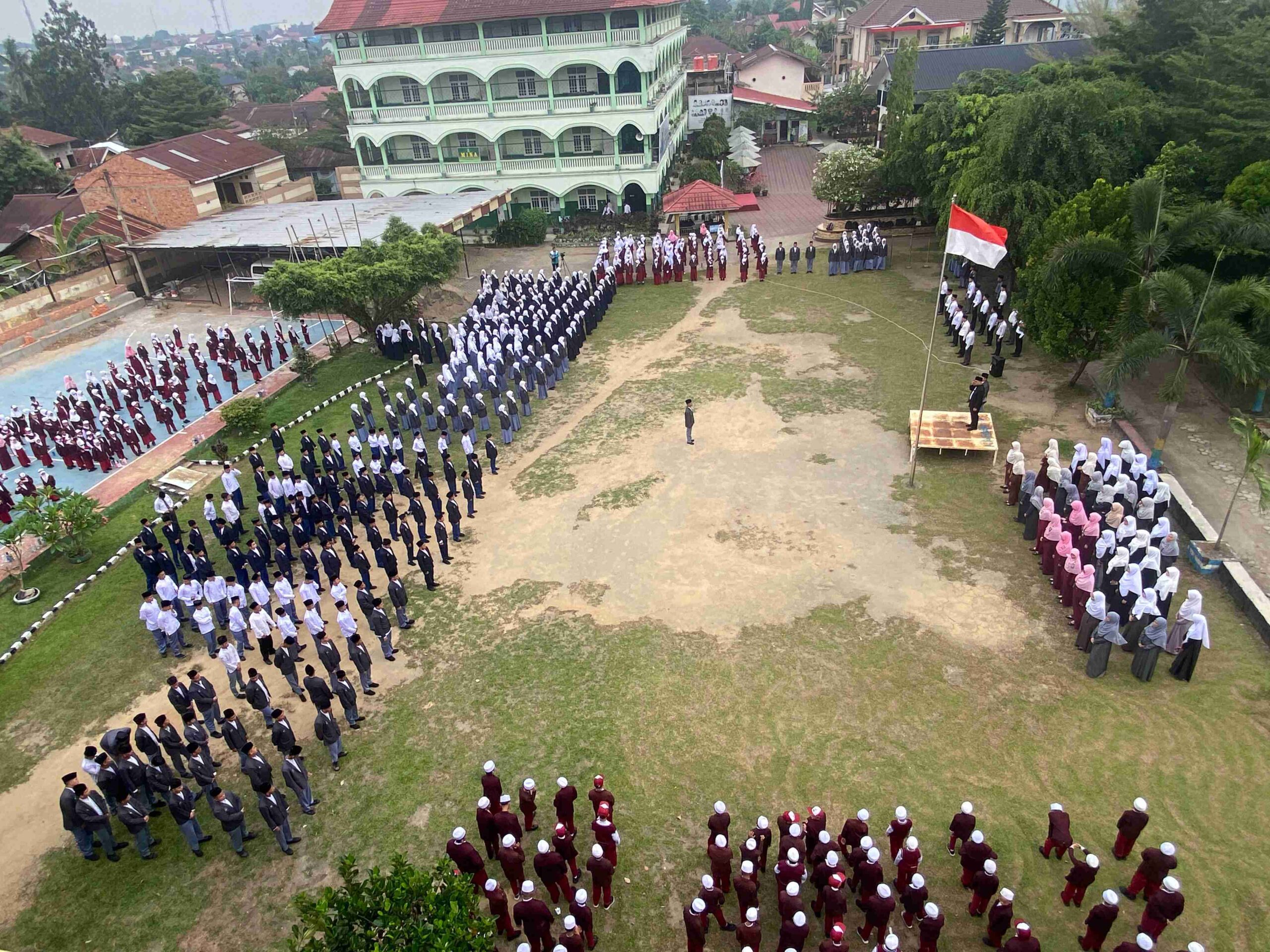 Tahun Ajaran Baru 2025-2026 resmi dibuka - Diniyyah Al-Azhar (DIAZ) School